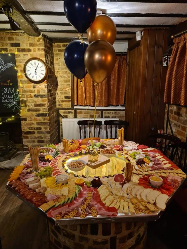 Artichoke pub in Chartham | Food
